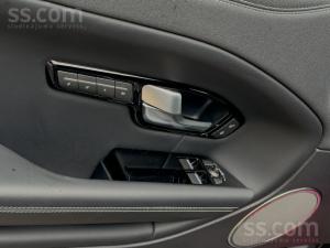 Grey Land Rover Range Rover Evoque 2016 in Daugavpils, with an engine capacity of 2.00 L and mileage of 235 thousand km for 12800 €, photo 5 on AUTOMOTO.COM.LV
