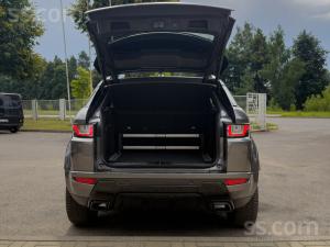 Grey Land Rover Range Rover Evoque 2016 in Daugavpils, with an engine capacity of 2.00 L and mileage of 235 thousand km for 12800 €, photo 15 on AUTOMOTO.COM.LV