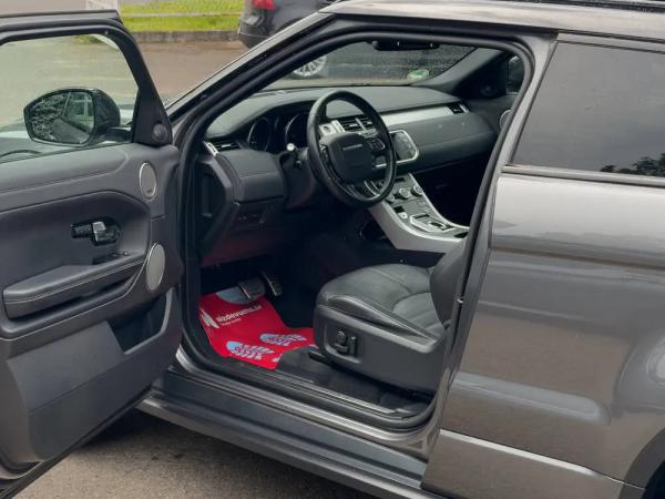 Pelēks Land Rover Range Rover Evoque 2016 Daugavpils, ar dzinēja tilpumu 2.00 L un nobraukumu 235 tūkst. km par 12800 €, foto 3 vietnē AUTOMOTO.COM.LV