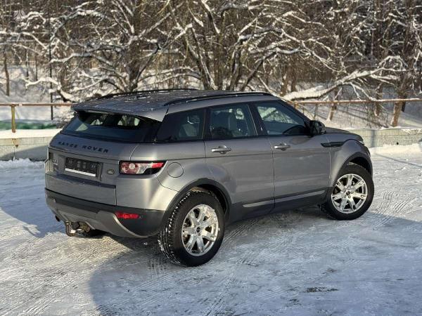 Grey Land Rover Range Rover Evoque 2012 in Vilnius, with an engine capacity of 2.18 L and mileage of 206 thousand km for 10500 €, photo 2 on AUTOMOTO.COM.LV