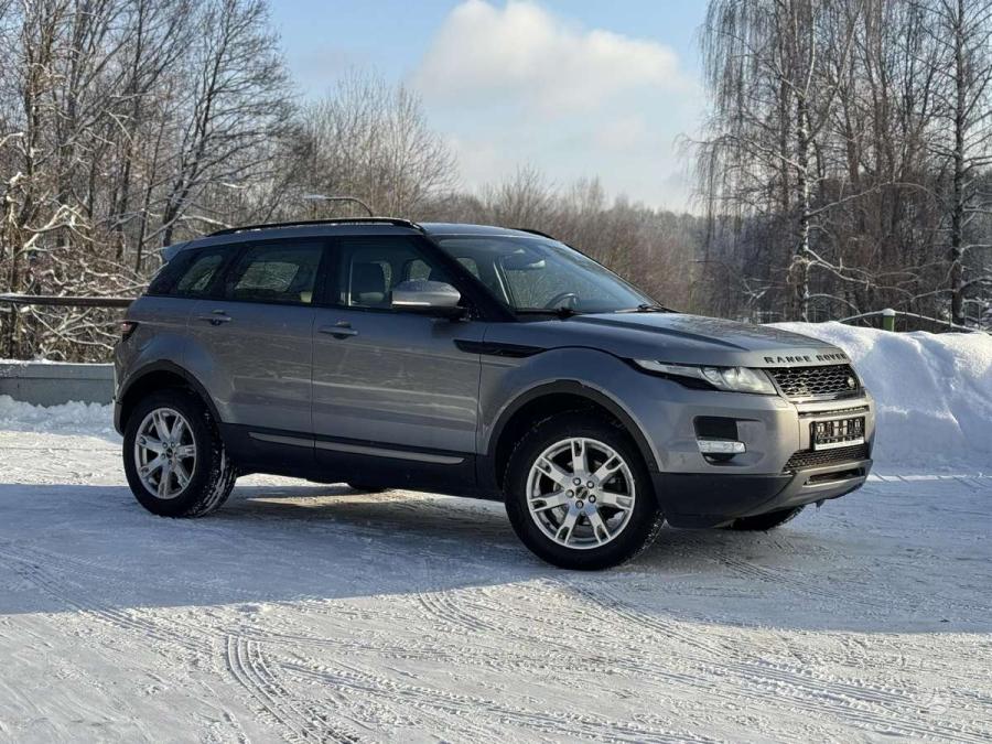 Pelēks Land Rover Range Rover Evoque 2012 Viļņa, ar dzinēja tilpumu 2.18 L un nobraukumu 206 tūkst. km par 10500 €, foto 12 vietnē AUTOMOTO.COM.LV
