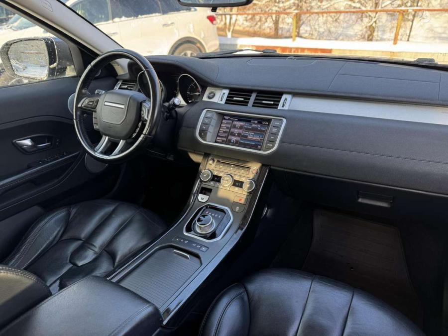 Pelēks Land Rover Range Rover Evoque 2012 Viļņa, ar dzinēja tilpumu 2.18 L un nobraukumu 206 tūkst. km par 10500 €, foto 17 vietnē AUTOMOTO.COM.LV
