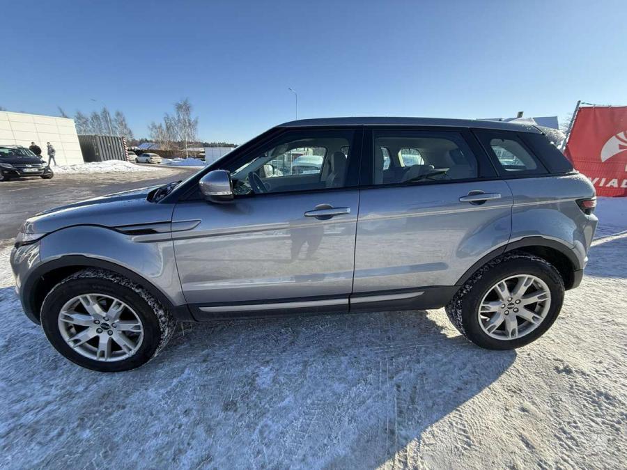 Grey Land Rover Range Rover Evoque 2012 in Taurage, with an engine capacity of 2.20 L and mileage of 210 thousand km for 6950 €, photo 2 on AUTOMOTO.COM.LV