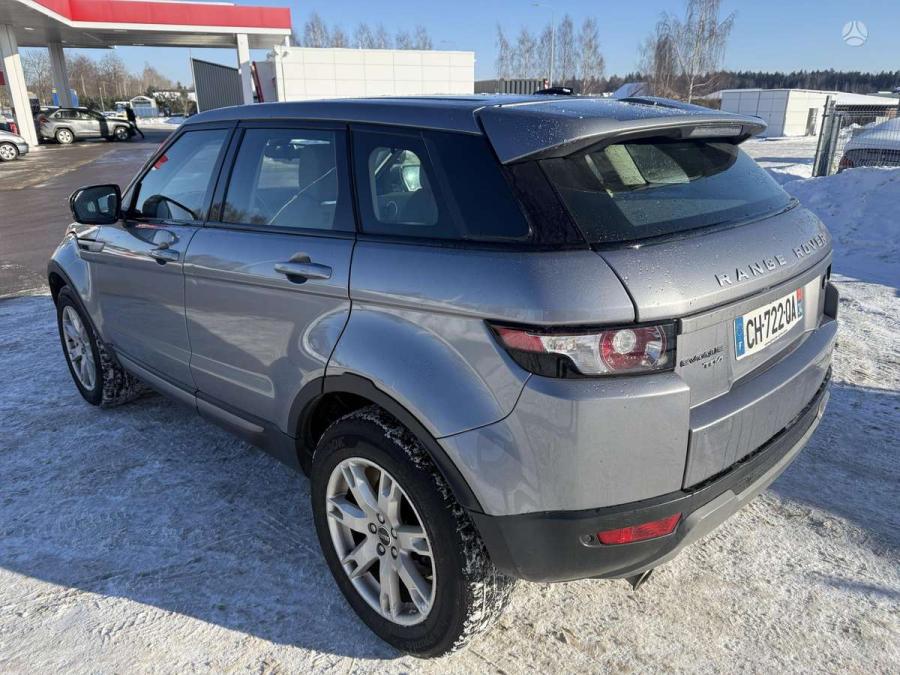 Grey Land Rover Range Rover Evoque 2012 in Taurage, with an engine capacity of 2.20 L and mileage of 210 thousand km for 6950 €, photo 3 on AUTOMOTO.COM.LV