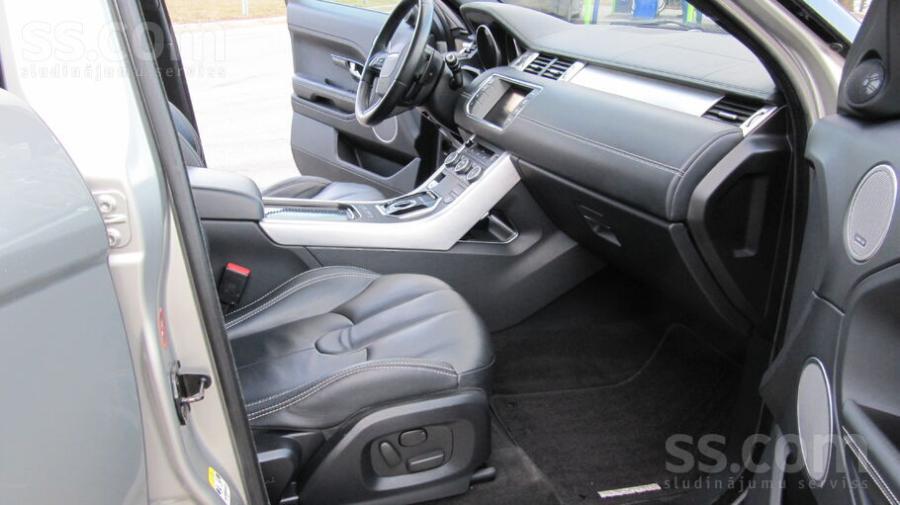 Pelēks Land Rover Range Rover Evoque 2012 Rīga, ar dzinēja tilpumu 2.20 L un nobraukumu 214 tūkst. km par 11550 €, foto 13 vietnē AUTOMOTO.COM.LV