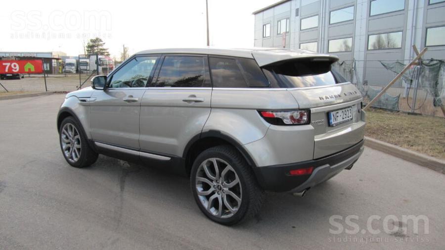 Pelēks Land Rover Range Rover Evoque 2012 Rīga, ar dzinēja tilpumu 2.20 L un nobraukumu 214 tūkst. km par 11550 €, foto 23 vietnē AUTOMOTO.COM.LV