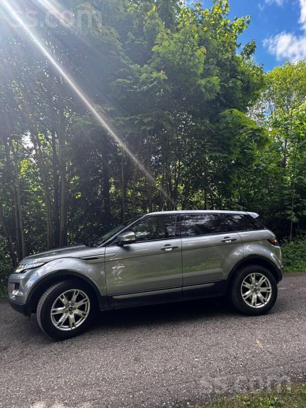 Pelēks Land Rover Range Rover Evoque 2012 Rēzekne, ar dzinēja tilpumu 2.20 L un nobraukumu 225 tūkst. km par 10500 €, foto 5 vietnē AUTOMOTO.COM.LV