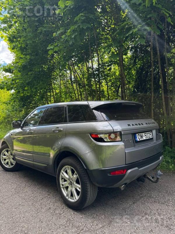 Pelēks Land Rover Range Rover Evoque 2012 Rēzekne, ar dzinēja tilpumu 2.20 L un nobraukumu 225 tūkst. km par 10500 €, foto 8 vietnē AUTOMOTO.COM.LV