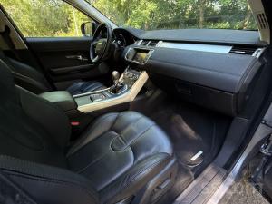 Pelēks Land Rover Range Rover Evoque 2012 Rīga, ar dzinēja tilpumu 2.20 L un nobraukumu 186 tūkst. km par 8690 €, foto 12 vietnē AUTOMOTO.COM.LV