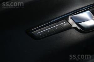 Pelēks Land Rover Range Rover Evoque 2012 Rīga, ar dzinēja tilpumu 2.20 L un nobraukumu 0 tūkst. km par 11390 €, foto 27 vietnē AUTOMOTO.COM.LV