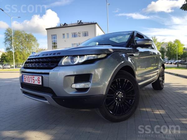 Grey Land Rover Range Rover Evoque 2012 in Rezekne, with an engine capacity of 2.20 L and mileage of 203 thousand km for 10990 €, photo 2 on AUTOMOTO.COM.LV