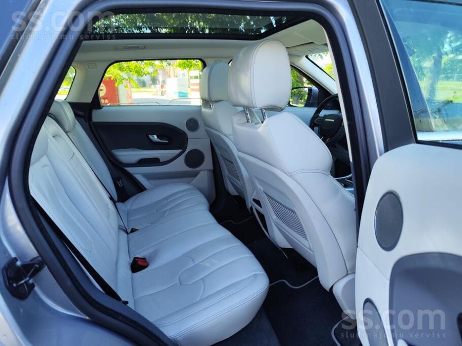 Pelēks Land Rover Range Rover Evoque 2012 Rēzekne, ar dzinēja tilpumu 2.20 L un nobraukumu 203 tūkst. km par 10990 €, foto 22 vietnē AUTOMOTO.COM.LV