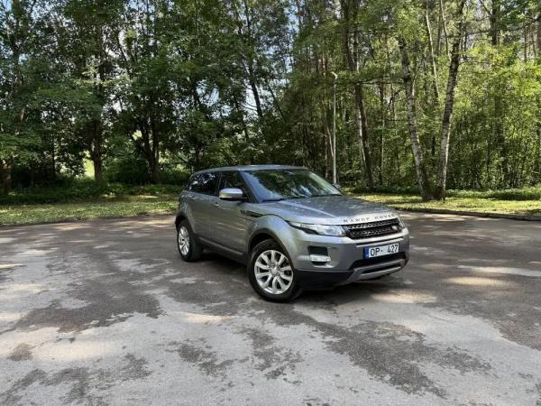 Pelēks Land Rover Range Rover Evoque 2012 Rīga, ar dzinēja tilpumu 2.20 L un nobraukumu 186 tūkst. km par 8690 €, foto 2 vietnē AUTOMOTO.COM.LV