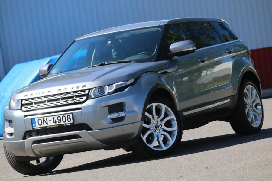 Grey Land Rover Range Rover Evoque 2012 in Riga, with an engine capacity of 2.20 L and mileage of 156 thousand km for 11390 €, photo 1 on AUTOMOTO.COM.LV