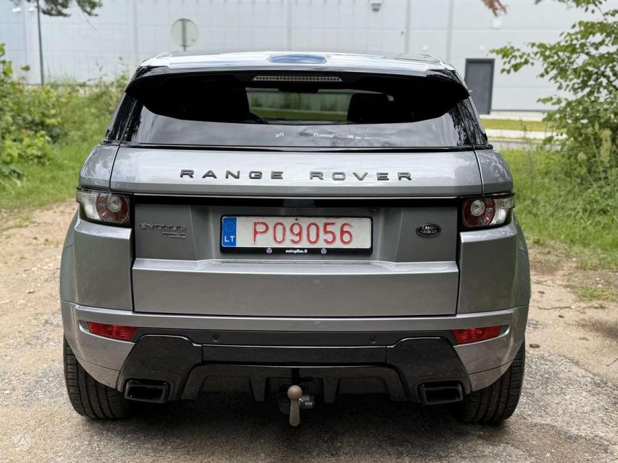Pelēks Land Rover Range Rover Evoque 2012 Utena, ar dzinēja tilpumu 2.18 L un nobraukumu 235 tūkst. km par 9750 €, foto 8 vietnē AUTOMOTO.COM.LV