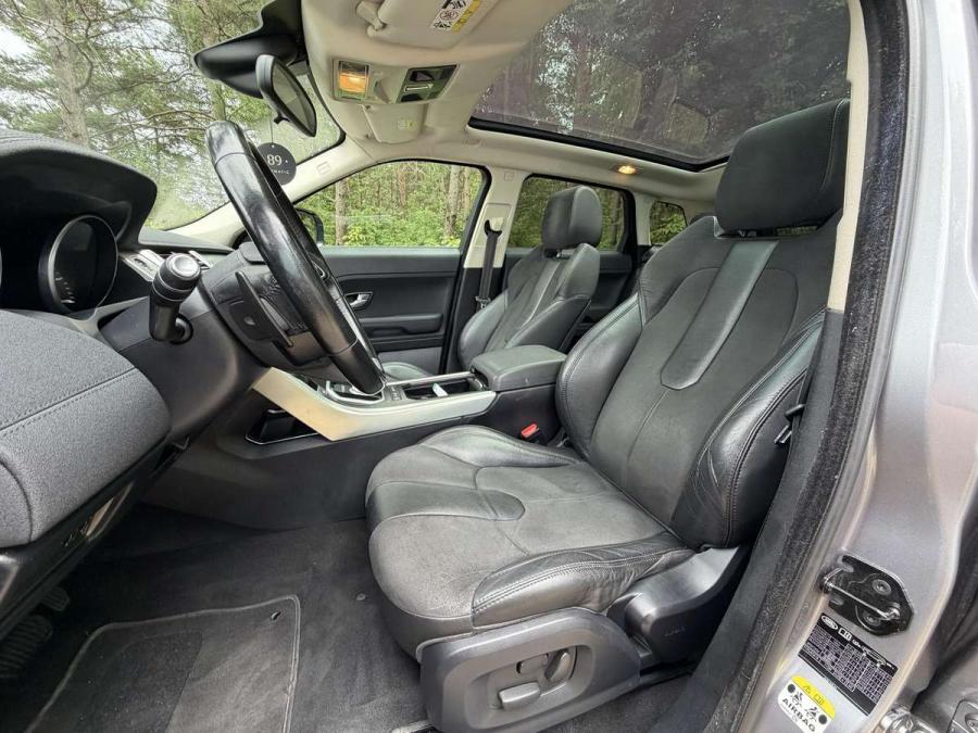 Pelēks Land Rover Range Rover Evoque 2012 Utena, ar dzinēja tilpumu 2.18 L un nobraukumu 235 tūkst. km par 9750 €, foto 13 vietnē AUTOMOTO.COM.LV