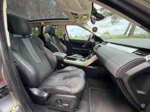 Pelēks Land Rover Range Rover Evoque 2012 Utena, ar dzinēja tilpumu 2.18 L un nobraukumu 235 tūkst. km par 9750 €, foto 14 vietnē AUTOMOTO.COM.LV