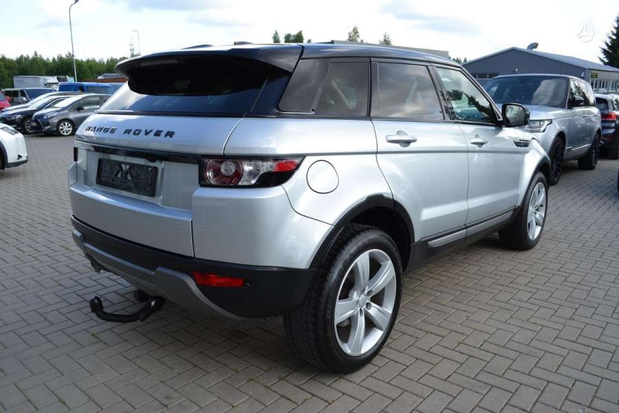 Pelēks Land Rover Range Rover Evoque 2012 Viļņa, ar dzinēja tilpumu 2.18 L un nobraukumu 266 tūkst. km par 9000 €, foto 11 vietnē AUTOMOTO.COM.LV
