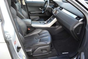 Pelēks Land Rover Range Rover Evoque 2012 Viļņa, ar dzinēja tilpumu 2.18 L un nobraukumu 266 tūkst. km par 9000 €, foto 19 vietnē AUTOMOTO.COM.LV