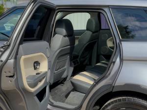 Grey Land Rover Range Rover Evoque 2012 in Daugavpils, with an engine capacity of 2.20 L and mileage of 275 thousand km for 12500 €, photo 10 on AUTOMOTO.COM.LV
