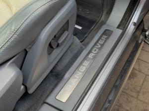 Grey Land Rover Range Rover Evoque 2012 in Daugavpils, with an engine capacity of 2.20 L and mileage of 275 thousand km for 12500 €, photo 20 on AUTOMOTO.COM.LV