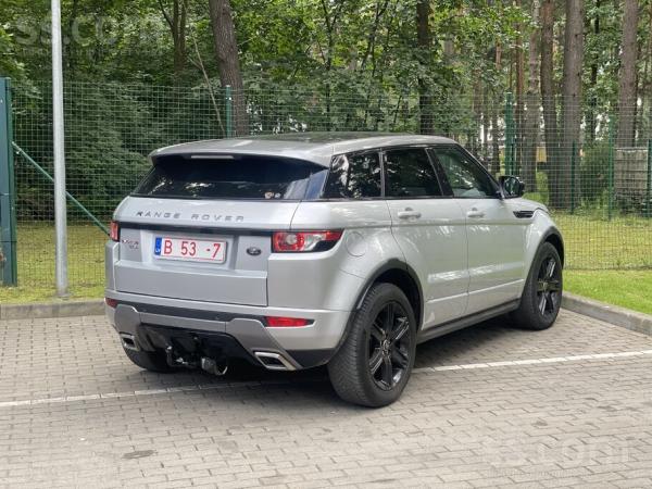 Pelēks Land Rover Range Rover Evoque 2012 Rīga, ar dzinēja tilpumu 2.20 L un nobraukumu 173 tūkst. km par 8990 €, foto 4 vietnē AUTOMOTO.COM.LV