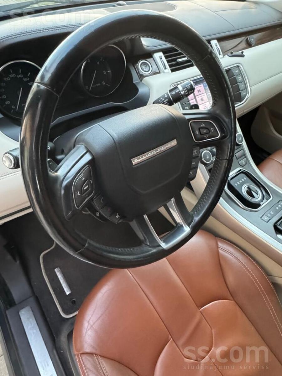 Pelēks Land Rover Range Rover Evoque 2012 Rīga, ar dzinēja tilpumu 2.20 L un nobraukumu 152 tūkst. km par 11300 €, foto 12 vietnē AUTOMOTO.COM.LV