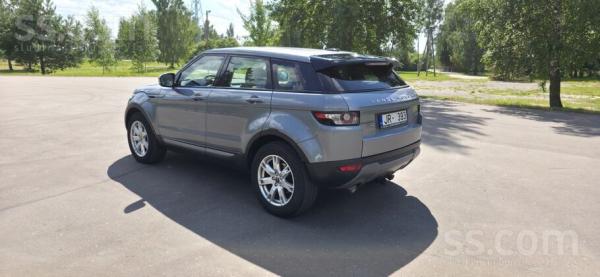 Grey Land Rover Range Rover Evoque 2012 in Jurmala, with an engine capacity of 2.20 L and mileage of 310 thousand km for 9000 €, photo 3 on AUTOMOTO.COM.LV