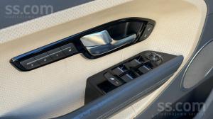 Pelēks Land Rover Range Rover Evoque 2012 Daugavpils, ar dzinēja tilpumu 2.20 L un nobraukumu 275 tūkst. km par 11250 €, foto 7 vietnē AUTOMOTO.COM.LV