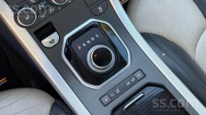Pelēks Land Rover Range Rover Evoque 2012 Daugavpils, ar dzinēja tilpumu 2.20 L un nobraukumu 275 tūkst. km par 11250 €, foto 11 vietnē AUTOMOTO.COM.LV