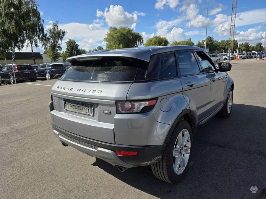 Grey Land Rover Range Rover Evoque 2012 in Marijampole, with an engine capacity of 2.18 L and mileage of 268 thousand km for 6290 €, photo 11 on AUTOMOTO.COM.LV