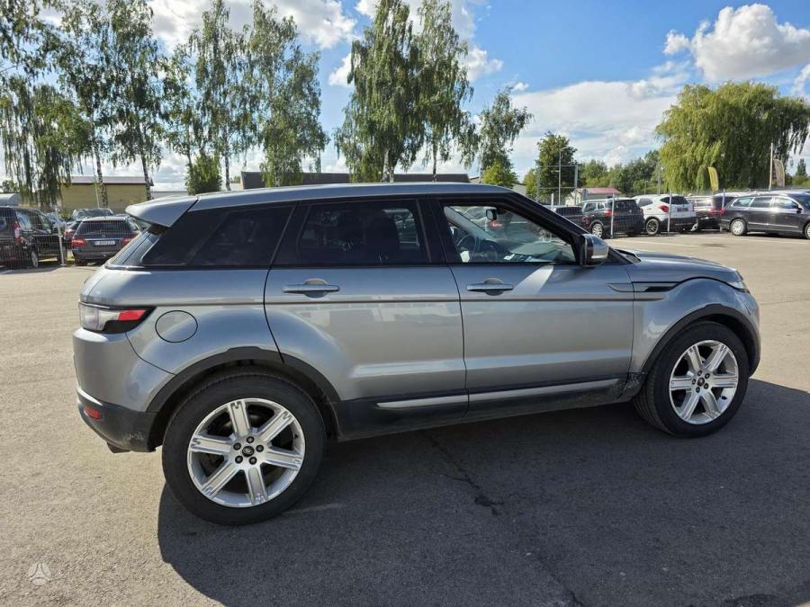 Grey Land Rover Range Rover Evoque 2012 in Marijampole, with an engine capacity of 2.18 L and mileage of 268 thousand km for 6290 €, photo 14 on AUTOMOTO.COM.LV