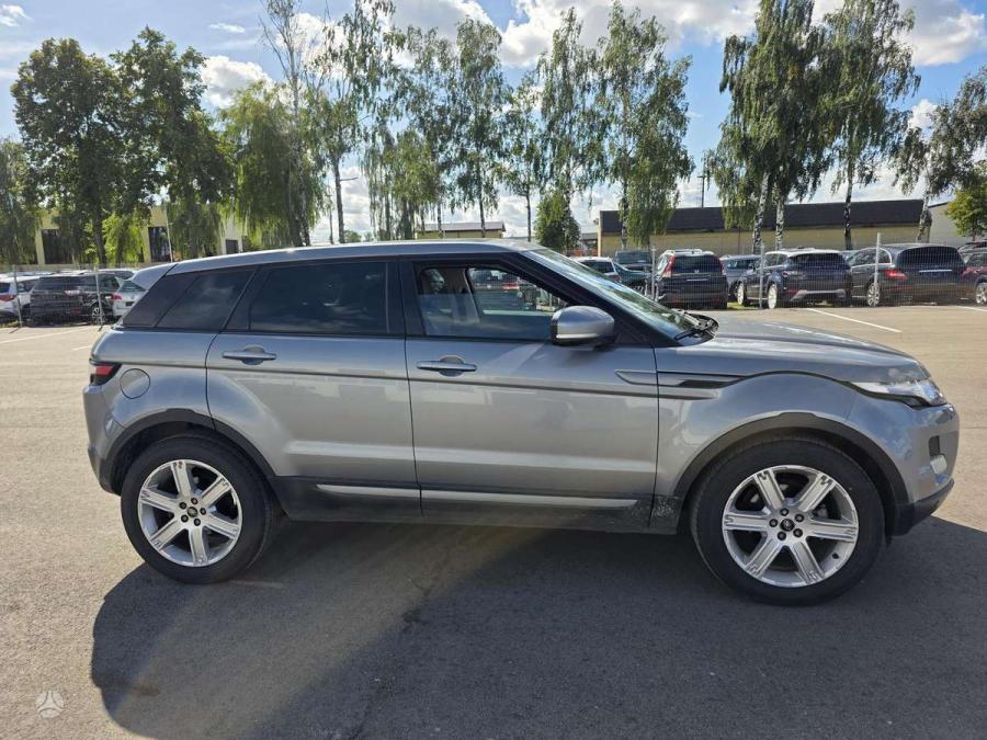 Grey Land Rover Range Rover Evoque 2012 in Marijampole, with an engine capacity of 2.18 L and mileage of 268 thousand km for 6290 €, photo 16 on AUTOMOTO.COM.LV