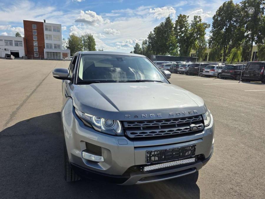 Grey Land Rover Range Rover Evoque 2012 in Marijampole, with an engine capacity of 2.18 L and mileage of 268 thousand km for 6290 €, photo 21 on AUTOMOTO.COM.LV