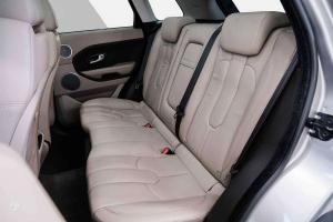 Pelēks Land Rover Range Rover Evoque 2012 Kauņa, ar dzinēja tilpumu 2.20 L un nobraukumu 220 tūkst. km par 9900 €, foto 9 vietnē AUTOMOTO.COM.LV