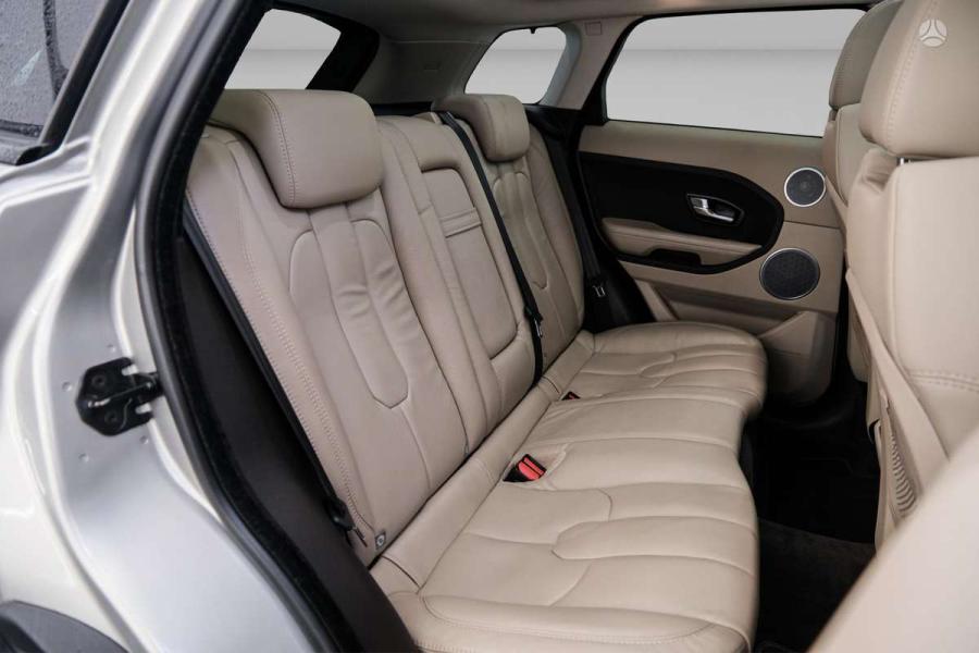 Pelēks Land Rover Range Rover Evoque 2012 Kauņa, ar dzinēja tilpumu 2.20 L un nobraukumu 220 tūkst. km par 9900 €, foto 13 vietnē AUTOMOTO.COM.LV