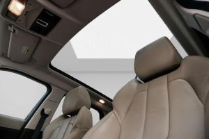 Pelēks Land Rover Range Rover Evoque 2012 Kauņa, ar dzinēja tilpumu 2.20 L un nobraukumu 220 tūkst. km par 9900 €, foto 15 vietnē AUTOMOTO.COM.LV