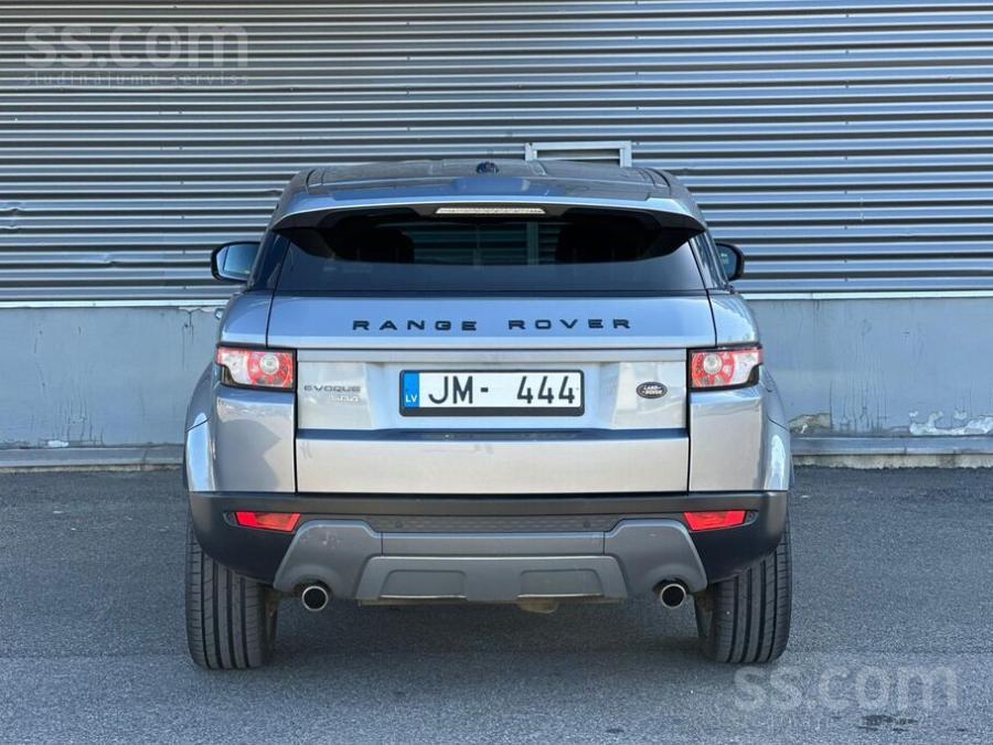 Pelēks Land Rover Range Rover Evoque 2013 Rīga, ar dzinēja tilpumu 2.20 L un nobraukumu 274 tūkst. km par 10590 €, foto 9 vietnē AUTOMOTO.COM.LV