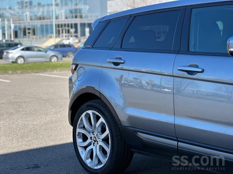 Pelēks Land Rover Range Rover Evoque 2013 Rīga, ar dzinēja tilpumu 2.20 L un nobraukumu 274 tūkst. km par 10590 €, foto 26 vietnē AUTOMOTO.COM.LV