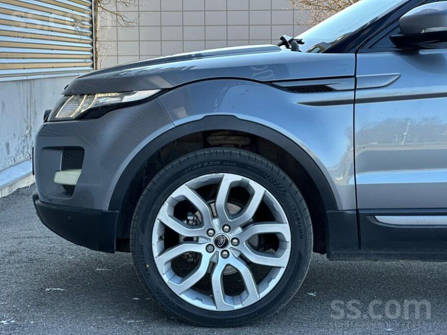 Pelēks Land Rover Range Rover Evoque 2013 Rīga, ar dzinēja tilpumu 2.20 L un nobraukumu 274 tūkst. km par 10590 €, foto 27 vietnē AUTOMOTO.COM.LV
