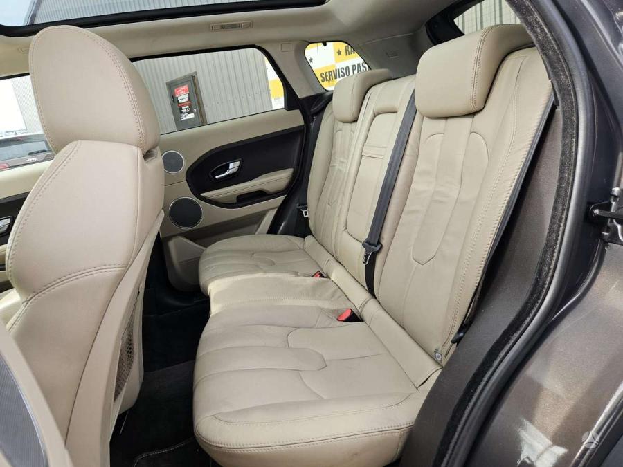 Pelēks Land Rover Range Rover Evoque 2013 Šauļi, ar dzinēja tilpumu 2.20 L un nobraukumu 109 tūkst. km par 10450 €, foto 15 vietnē AUTOMOTO.COM.LV