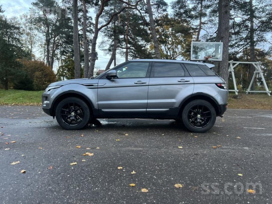 Pelēks Land Rover Range Rover Evoque 2013 Jūrmala, ar dzinēja tilpumu 2.20 L un nobraukumu 230 tūkst. km par 9900 €, foto 5 vietnē AUTOMOTO.COM.LV