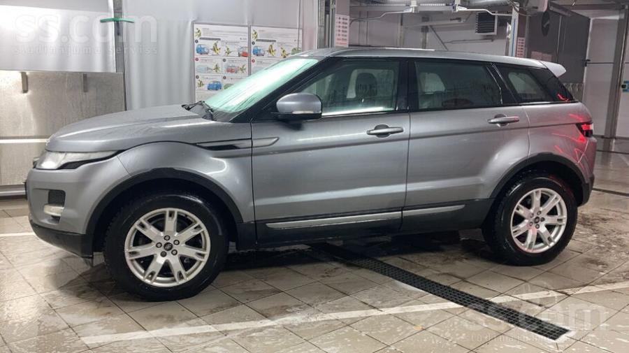 Pelēks Land Rover Range Rover Evoque 2013 Jūrmala, ar dzinēja tilpumu 2.20 L un nobraukumu 230 tūkst. km par 9900 €, foto 10 vietnē AUTOMOTO.COM.LV