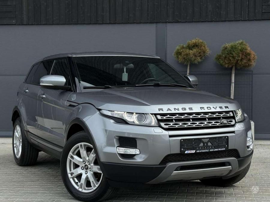 Grey Land Rover Range Rover Evoque 2013 in Siauliai, with an engine capacity of 2.18 L and mileage of 215 thousand km for 9450 €, photo 1 on AUTOMOTO.COM.LV