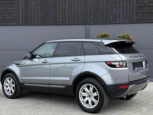 Grey Land Rover Range Rover Evoque 2013 in Siauliai, with an engine capacity of 2.18 L and mileage of 215 thousand km for 9450 €, photo 8 on AUTOMOTO.COM.LV