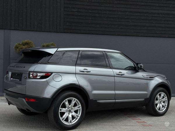 Pelēks Land Rover Range Rover Evoque 2013 Šauļi, ar dzinēja tilpumu 2.18 L un nobraukumu 215 tūkst. km par 9450 €, foto 8 vietnē AUTOMOTO.COM.LV
