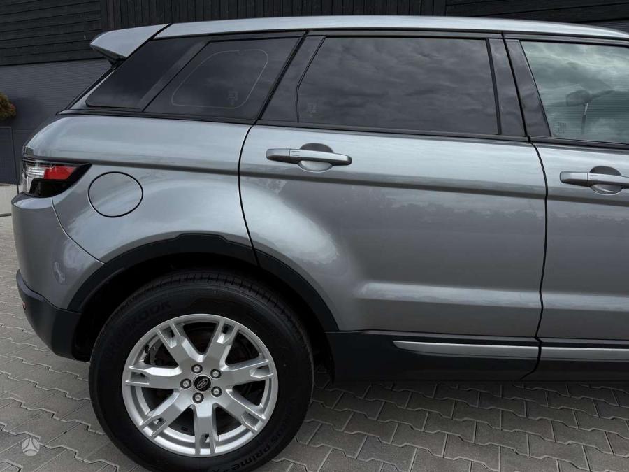 Grey Land Rover Range Rover Evoque 2013 in Siauliai, with an engine capacity of 2.18 L and mileage of 215 thousand km for 9450 €, photo 14 on AUTOMOTO.COM.LV