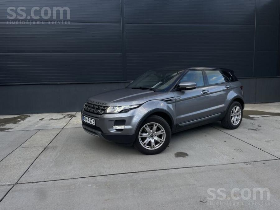 Pelēks Land Rover Range Rover Evoque 2013 Rīga, ar dzinēja tilpumu 2.20 L un nobraukumu 317 tūkst. km par 7390 €, foto 3 vietnē AUTOMOTO.COM.LV