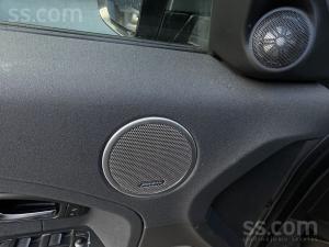 Pelēks Land Rover Range Rover Evoque 2013 Rīga, ar dzinēja tilpumu 2.20 L un nobraukumu 317 tūkst. km par 7390 €, foto 12 vietnē AUTOMOTO.COM.LV