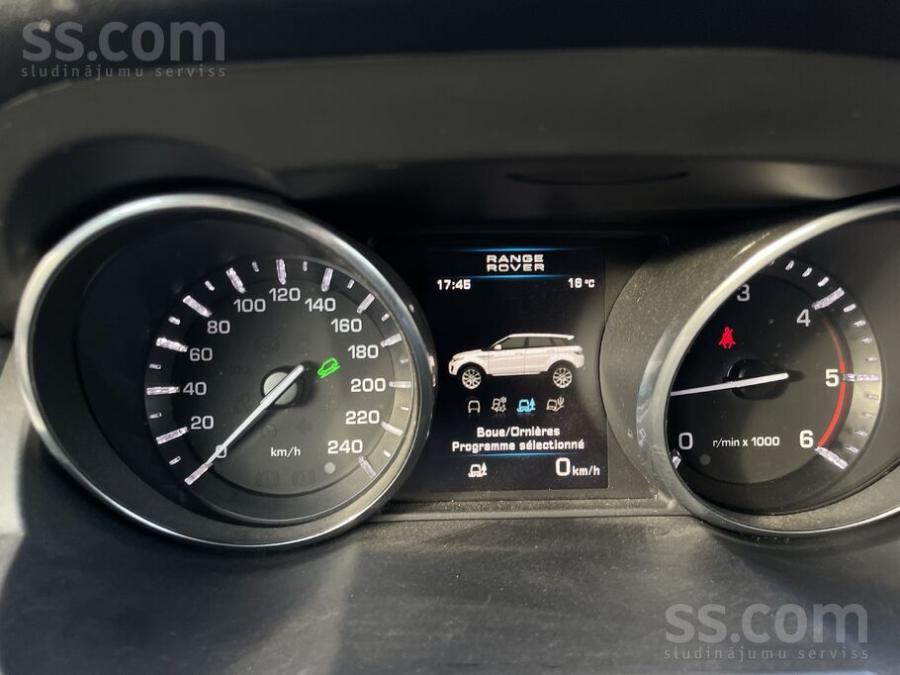 Pelēks Land Rover Range Rover Evoque 2013 Rīga, ar dzinēja tilpumu 2.20 L un nobraukumu 317 tūkst. km par 7390 €, foto 16 vietnē AUTOMOTO.COM.LV